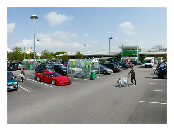 Andy C, Shopper, Large by Jessica van der Weert | Enter Gallery